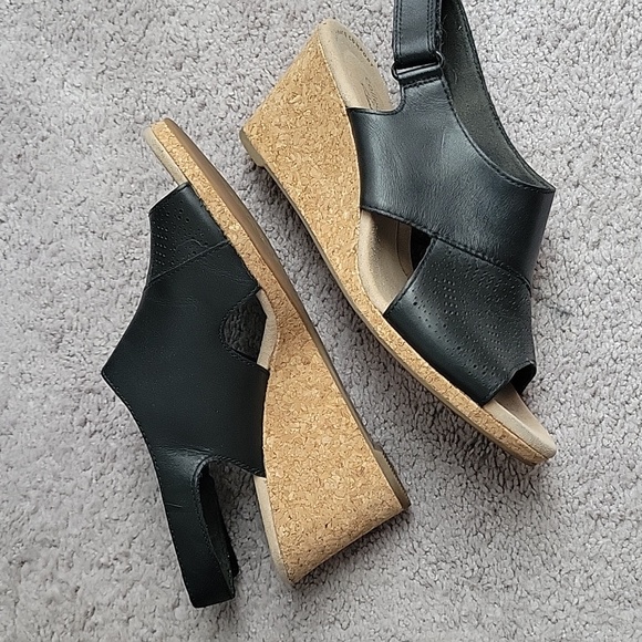 Clarks | Shoes | Clarks Black Wedge Sandals Wide | Poshmark